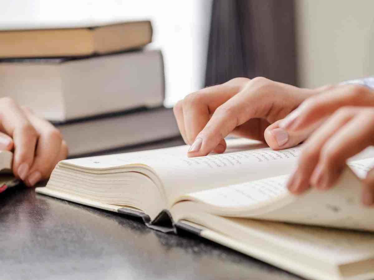 Introduction to the Basic Program: How to Read Classic Texts - UChicago ...